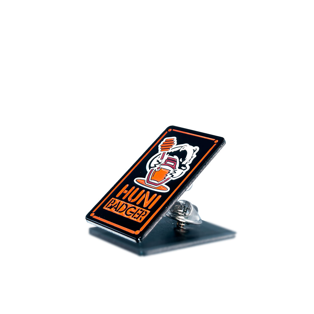 Huni Badger Enamel Hat Pin - Logo Vertical